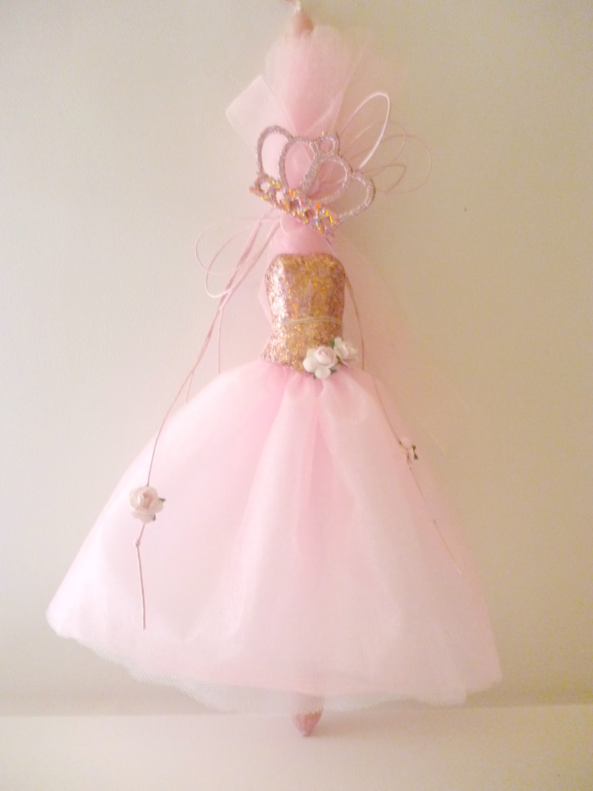 Irene and Nicki Create: Sparkly Princess