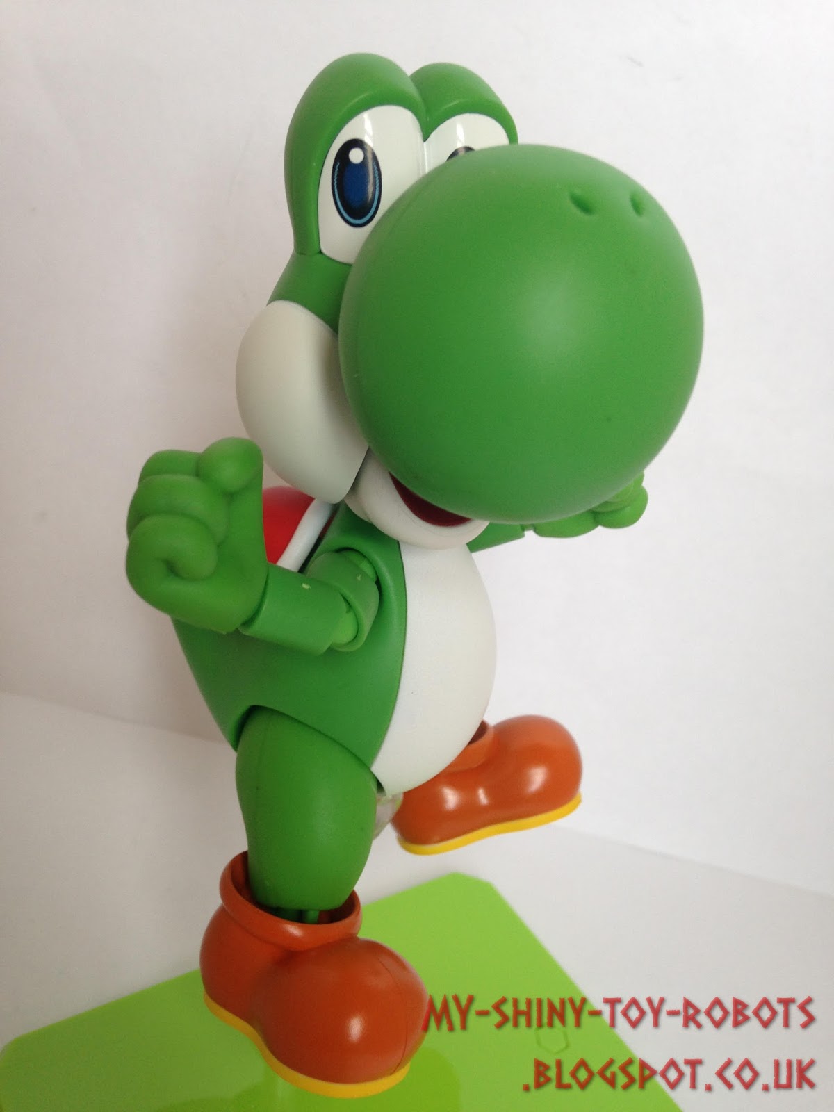 My Shiny Toy Robots: Toybox REVIEW: S.H. Figuarts Yoshi