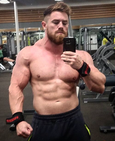 Beefcakes of Wrestling: Saturday Selfies