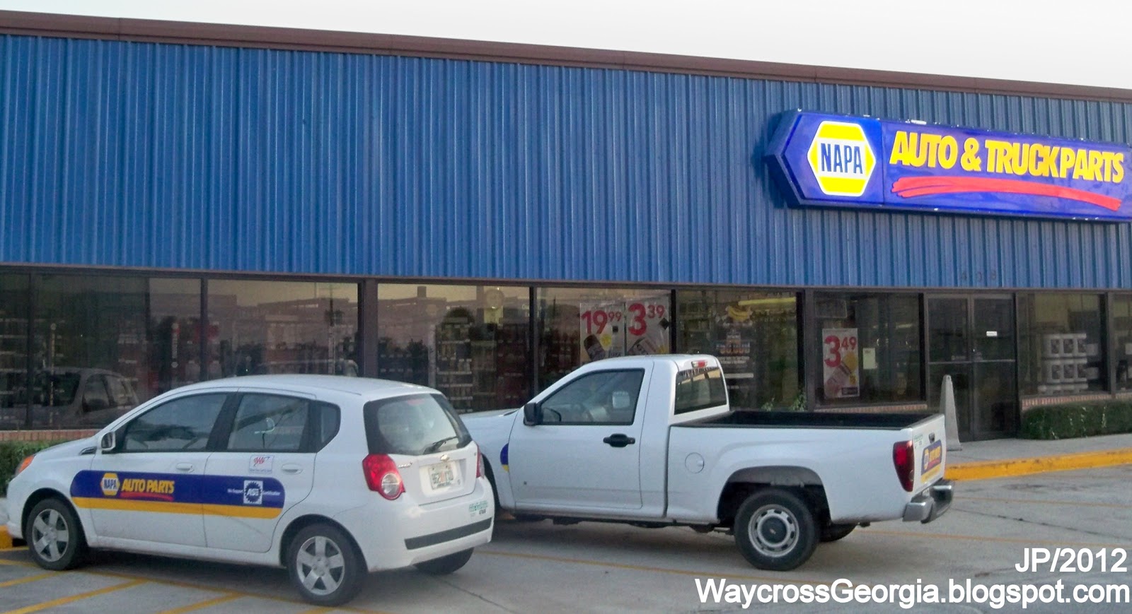 WAYCROSS GEORGIA Ware Cty.College Restaurant Bank Hotel Attorney Dr ...