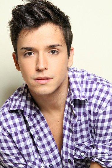 RebeldeS Notícias !: Bernardo Falcone agradece ao pai por ter sido uma ...