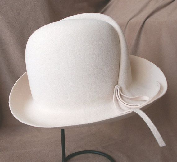 A Fabulous White Hat - Creative Ideas