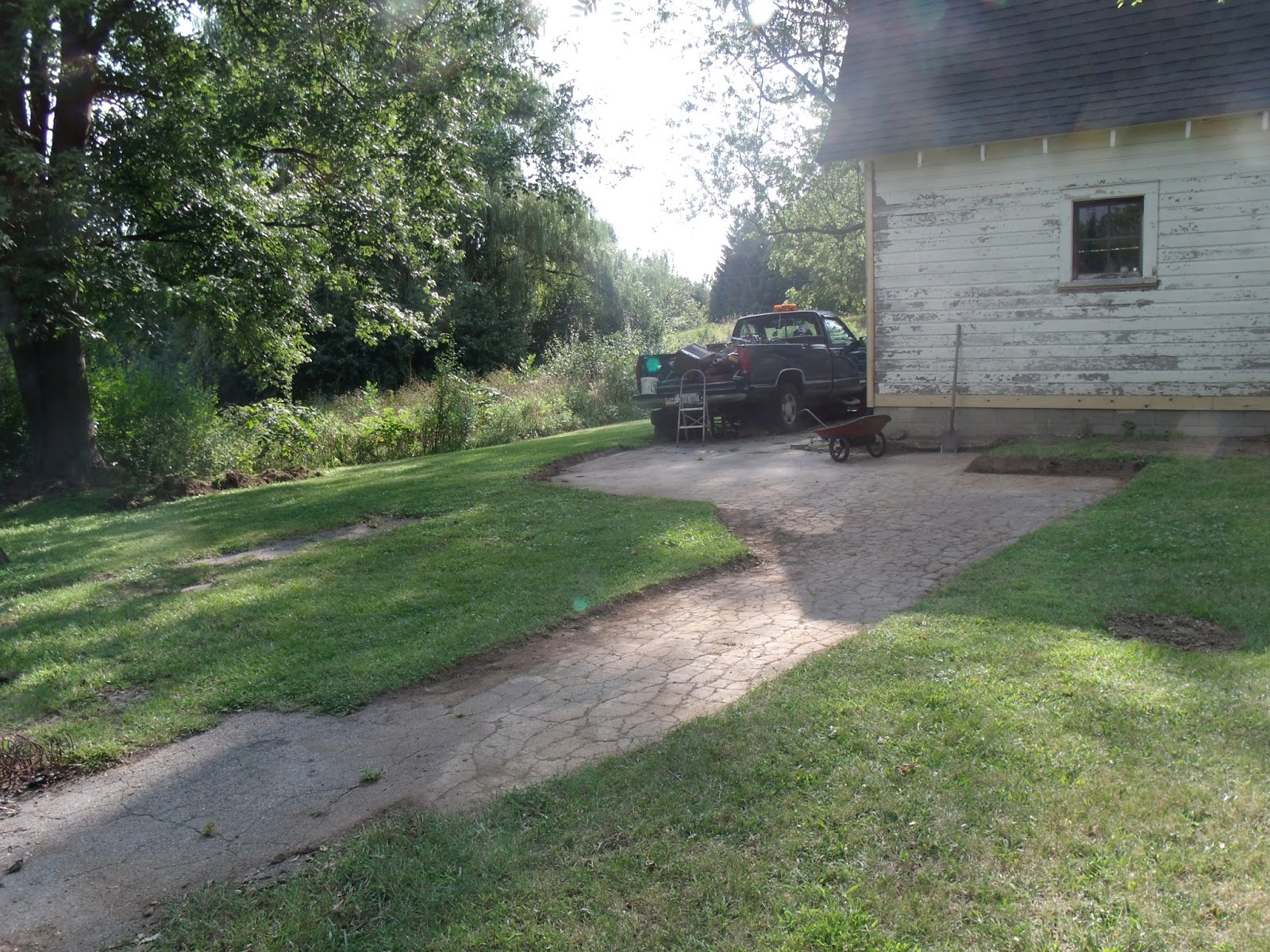 Gear Acres at Top of the Hill: Uncovering a hidden driveway