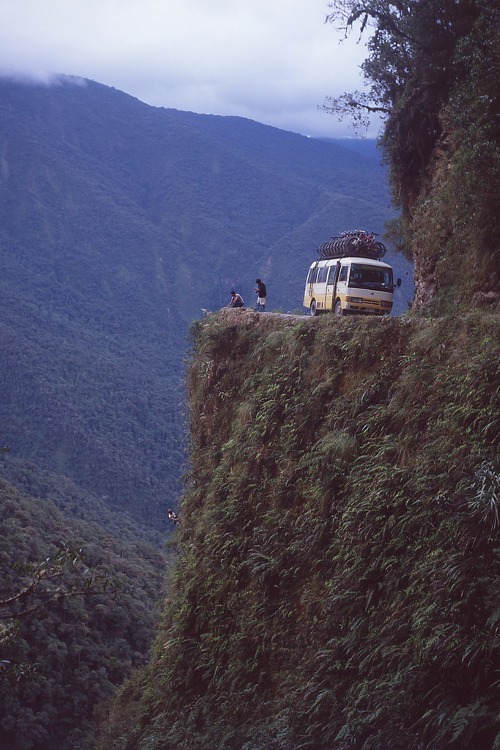 Good Vibrations: Have A Rad Summer: A Summer Bucket List