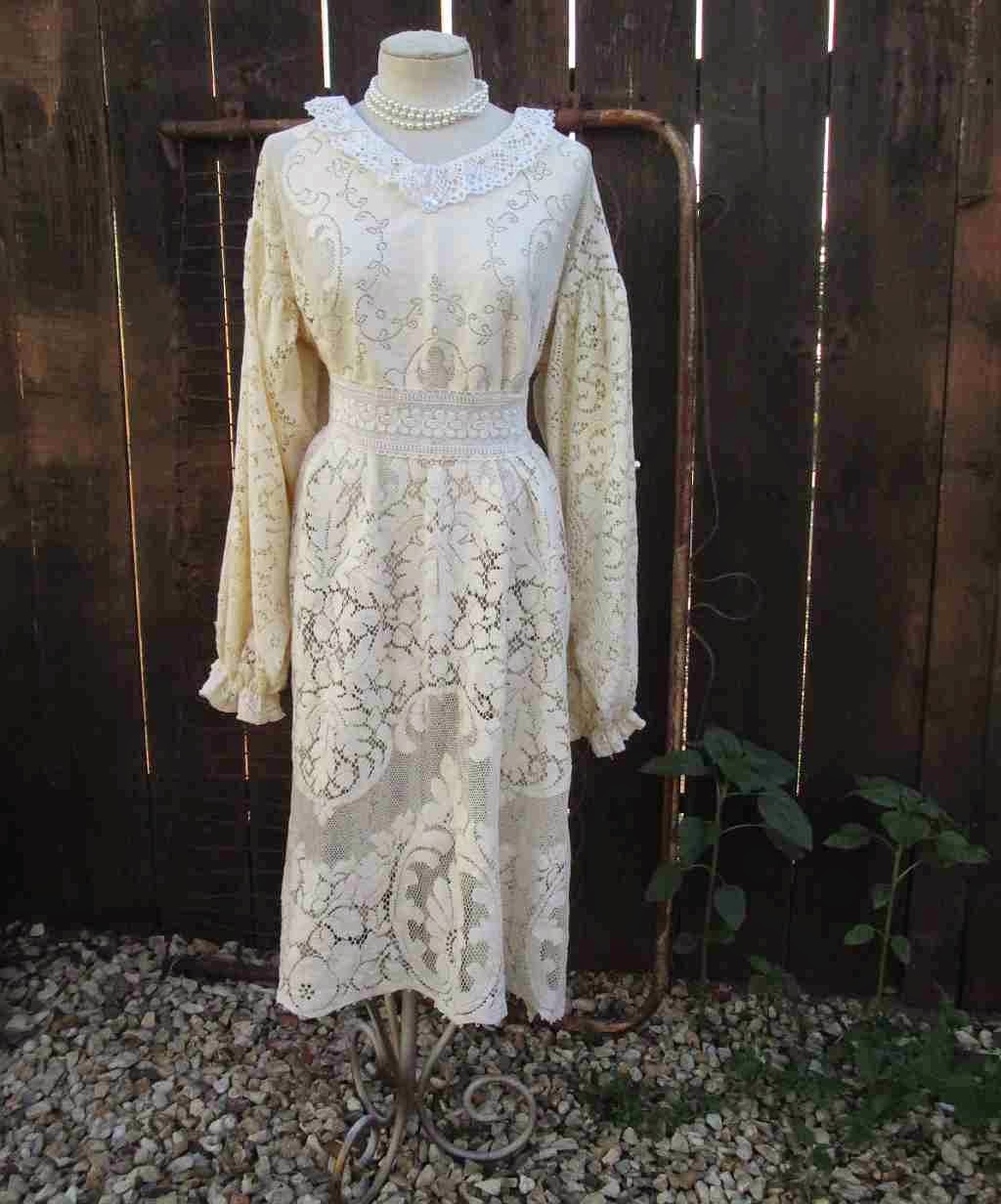 funkoma vintage*the recycled life: A very lacy dress or 2 or 3