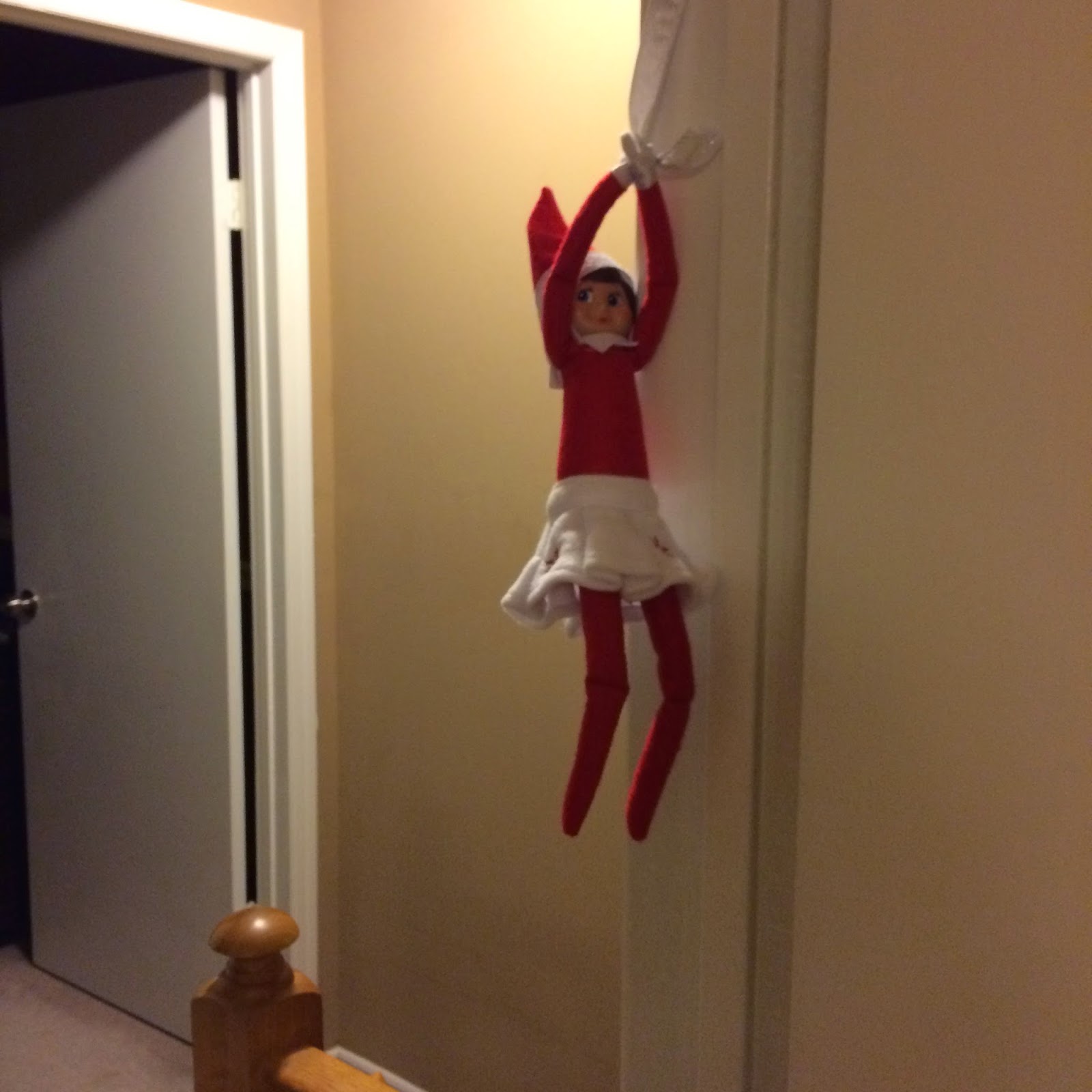 LIFE is better in PINK: Mommy Mondays: Welcome Elf on the Shelf
