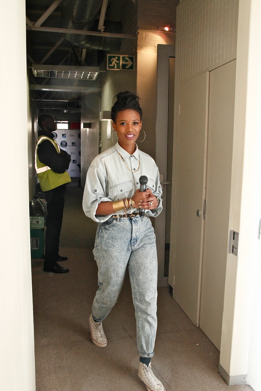 TRENDS BEYOND THREADS: MEET MTV BASE VJ FINALIST NALEDI RADEBE