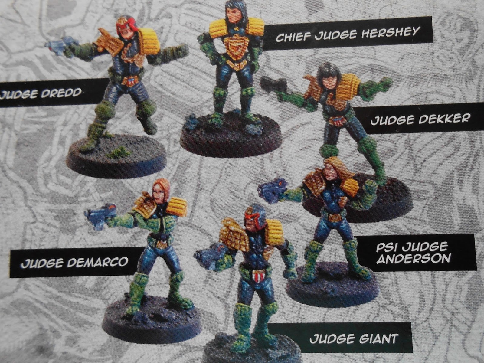 ANYTHING BUT A ONE!: Judge Dredd Miniatures!