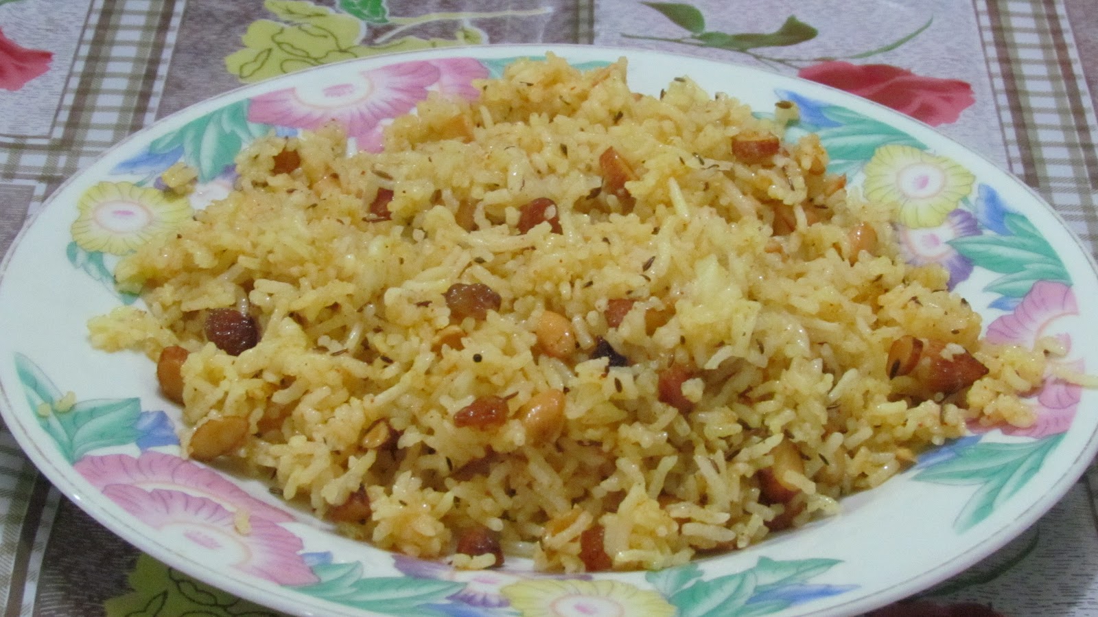 With Love from Mom's Kitchen: Shahi-Pulav (Rice cooked with Dry Fruits)
