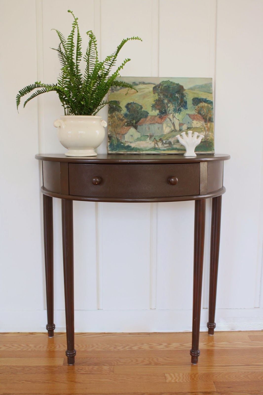 Meet Me in Philadelphia: The Demilune Table {Five Easy Pieces}