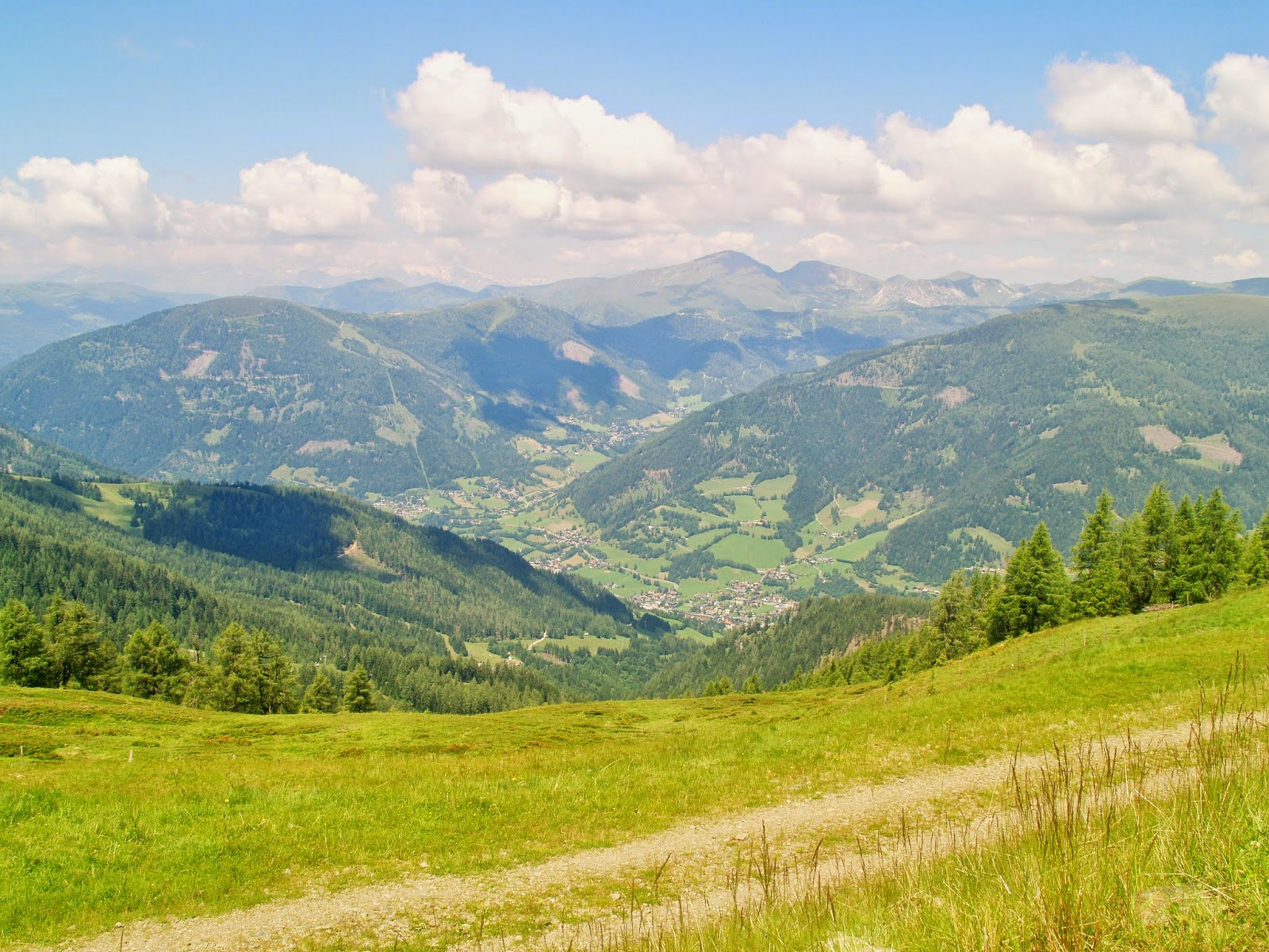 ankanaplo: Magas hegyek között…
