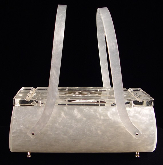 Rosenreslis Traum: vintage lucite purses