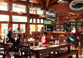 The Murray Chronicles : Howe Sound Inn ~ Squamish