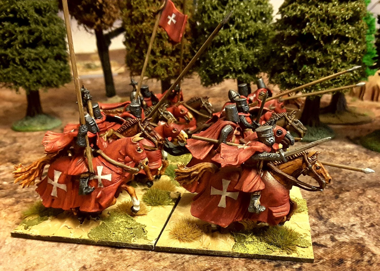 Yarkshire Gamer: 28mm Crusades Project - Kerr-nig-ettes in red.