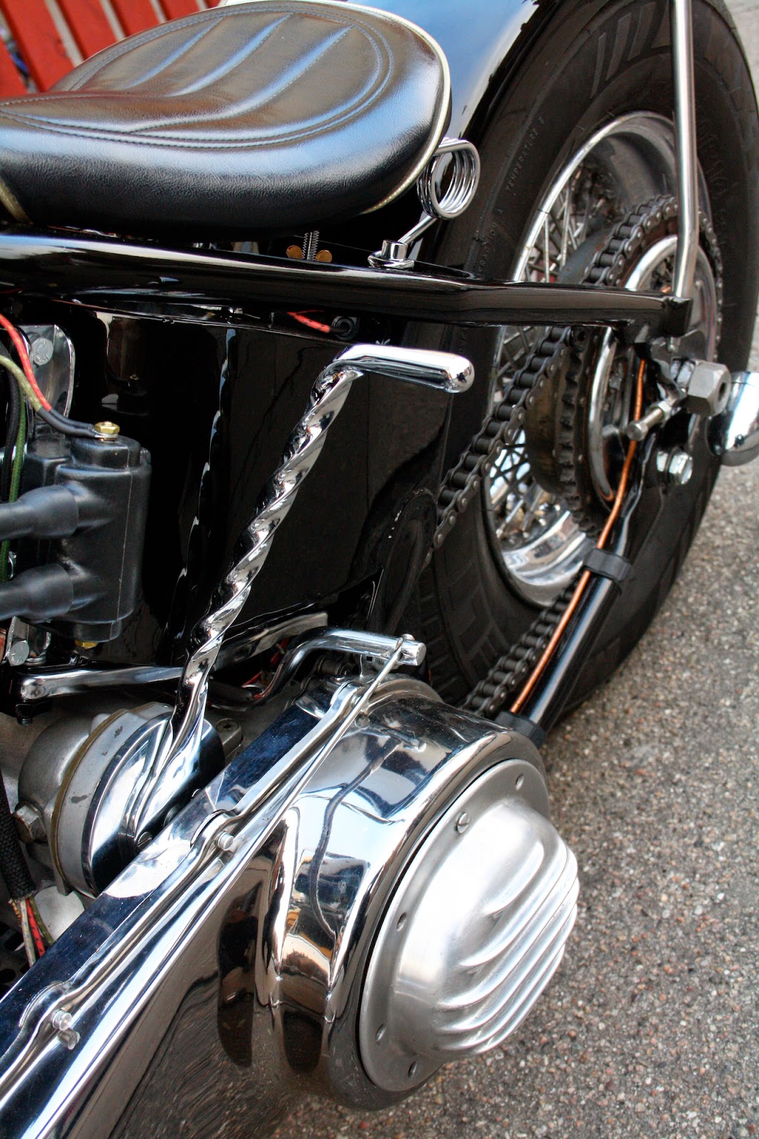 JAMESVILLE MOTORCYCLES: JAMESVILLE 62 FLH PANHEAD