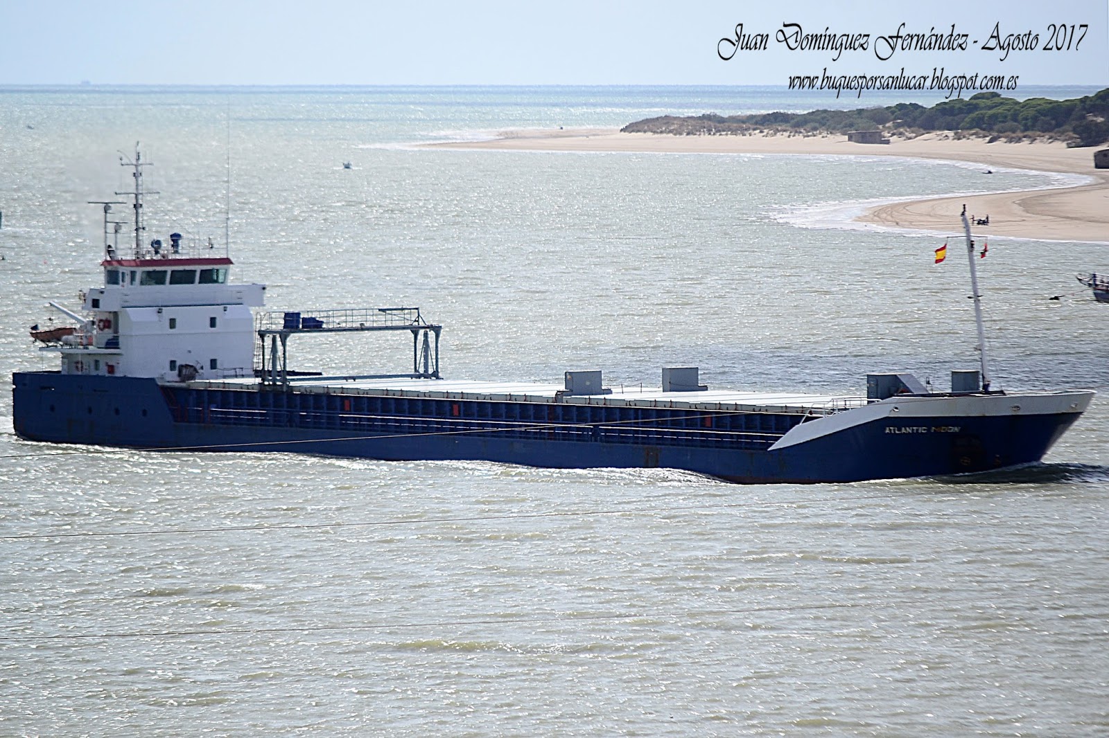 BUQUES MERCANTES A SU PASO POR SANLUCAR DE BARRAMEDA: ATLANTIC MOON ...