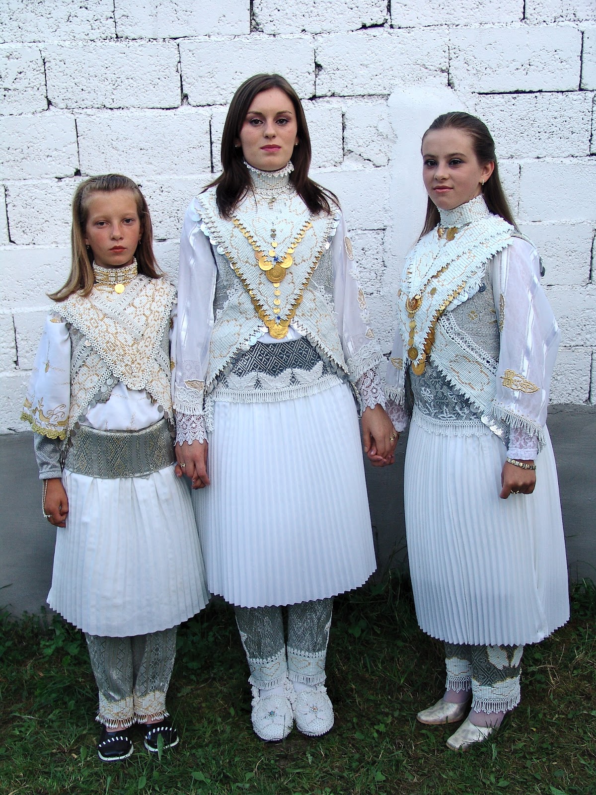 BalkanGuru: МЕЖДУ ПРИЩИНА И БЕЛГРАД