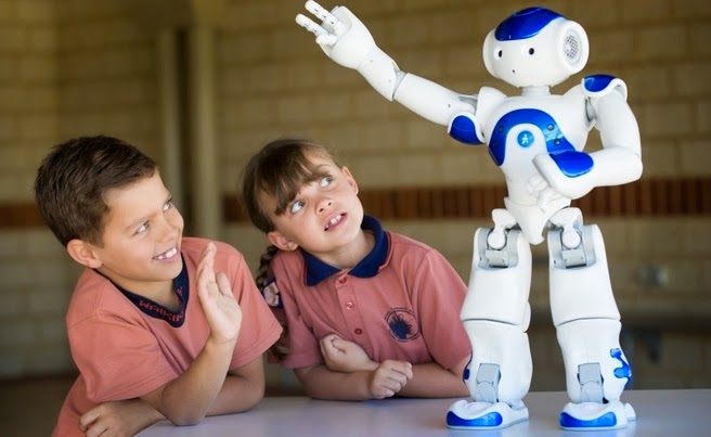 Helge Scherlund's eLearning News: Robot teacher an Australian first