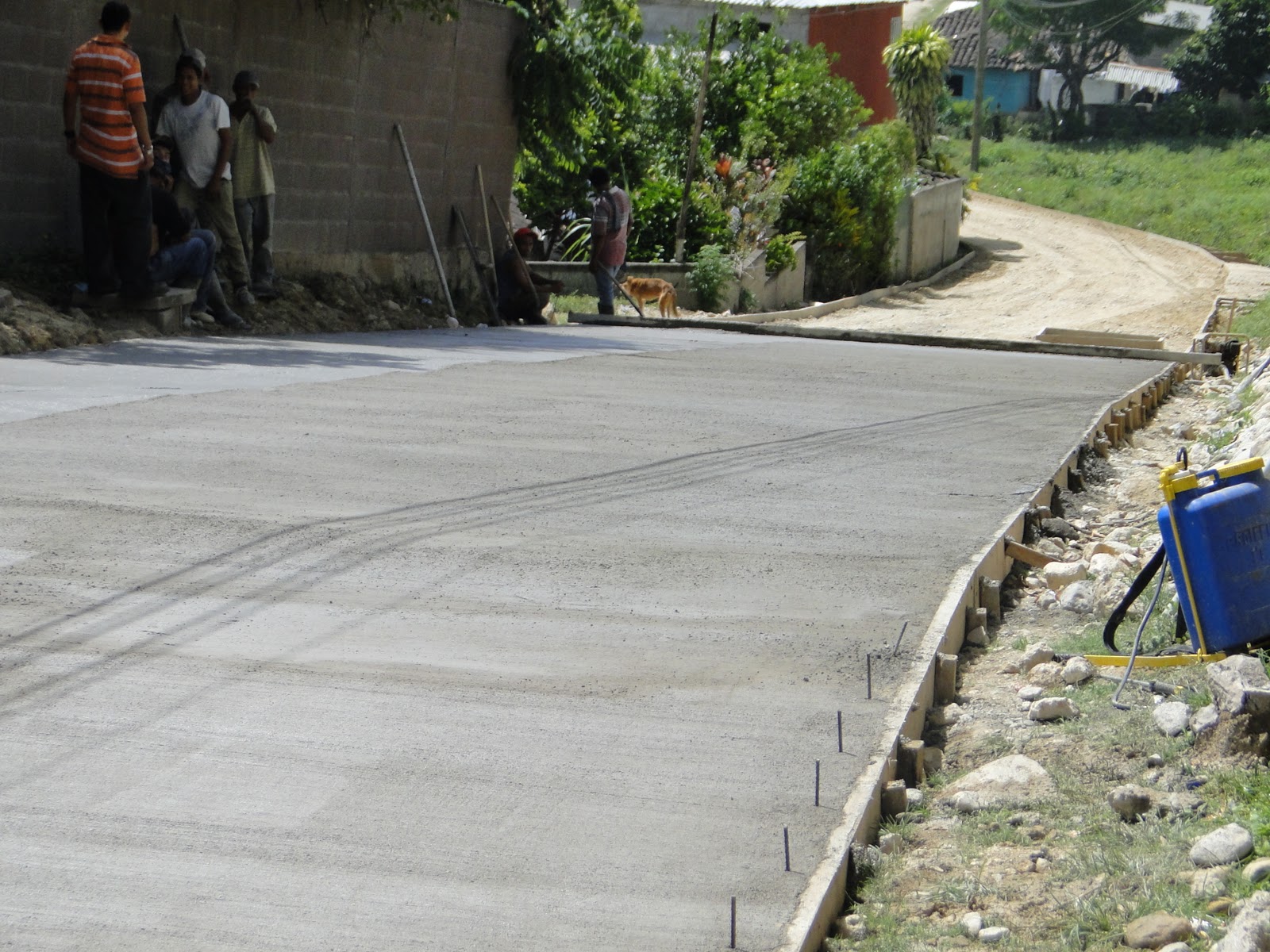 VICTORIA,YORO, HONDURAS.: TRAMO PAVIMENTADO