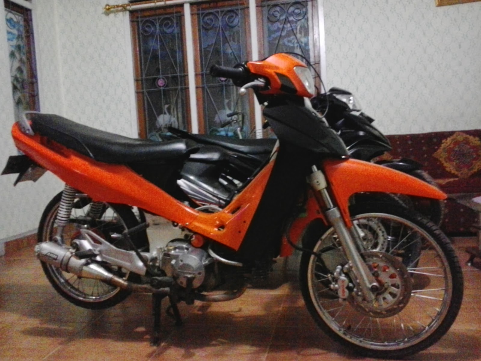 Mazz kirno: modifikasi shogun R 110