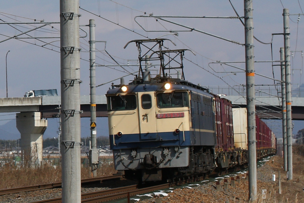 線路際の小さな幸せ: 5087レ EF65 2139 私は元祖復活特急色？ がんばろう日本、30形コンテナ×3