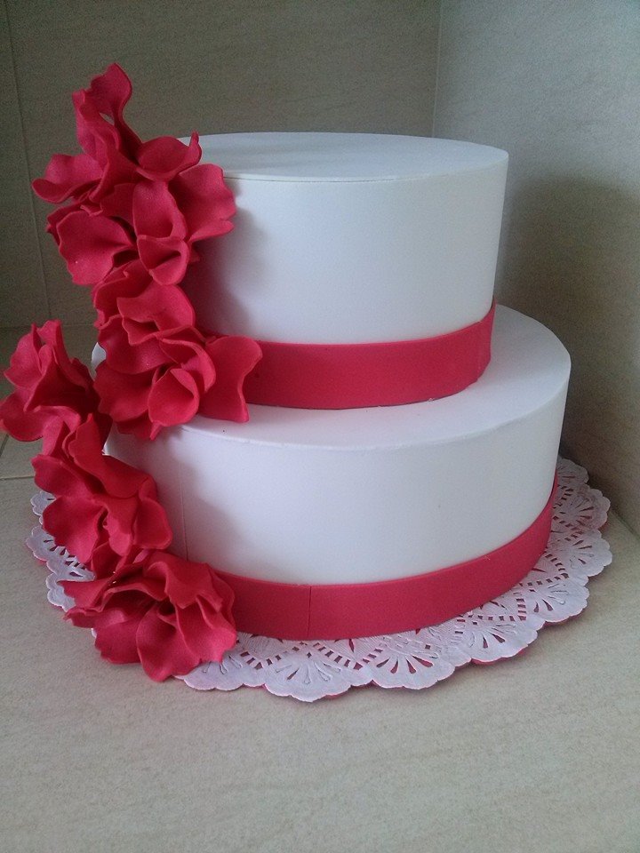 Fran V crafts and more: Pastel hecho de foami