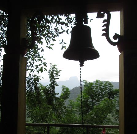 Budget Travelling: Diwaguhawa