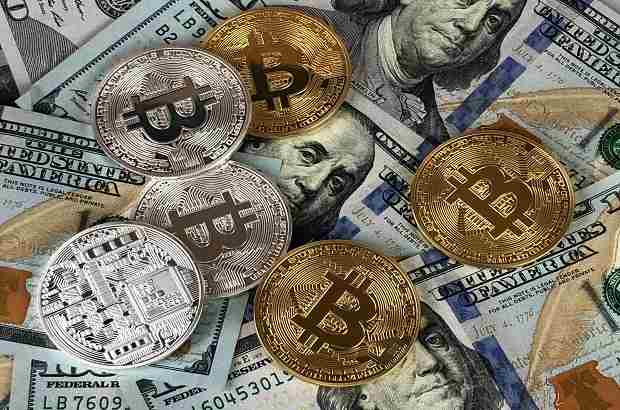 What is Bitcoin Trading and Why Does Bitcoin Price Fluctuate?