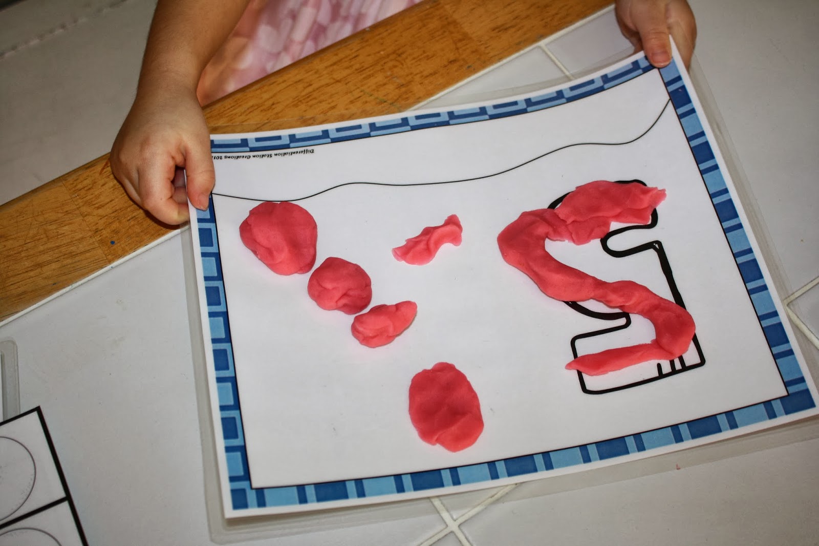 Differentiation Station Creations: Interactive Playdough Mats