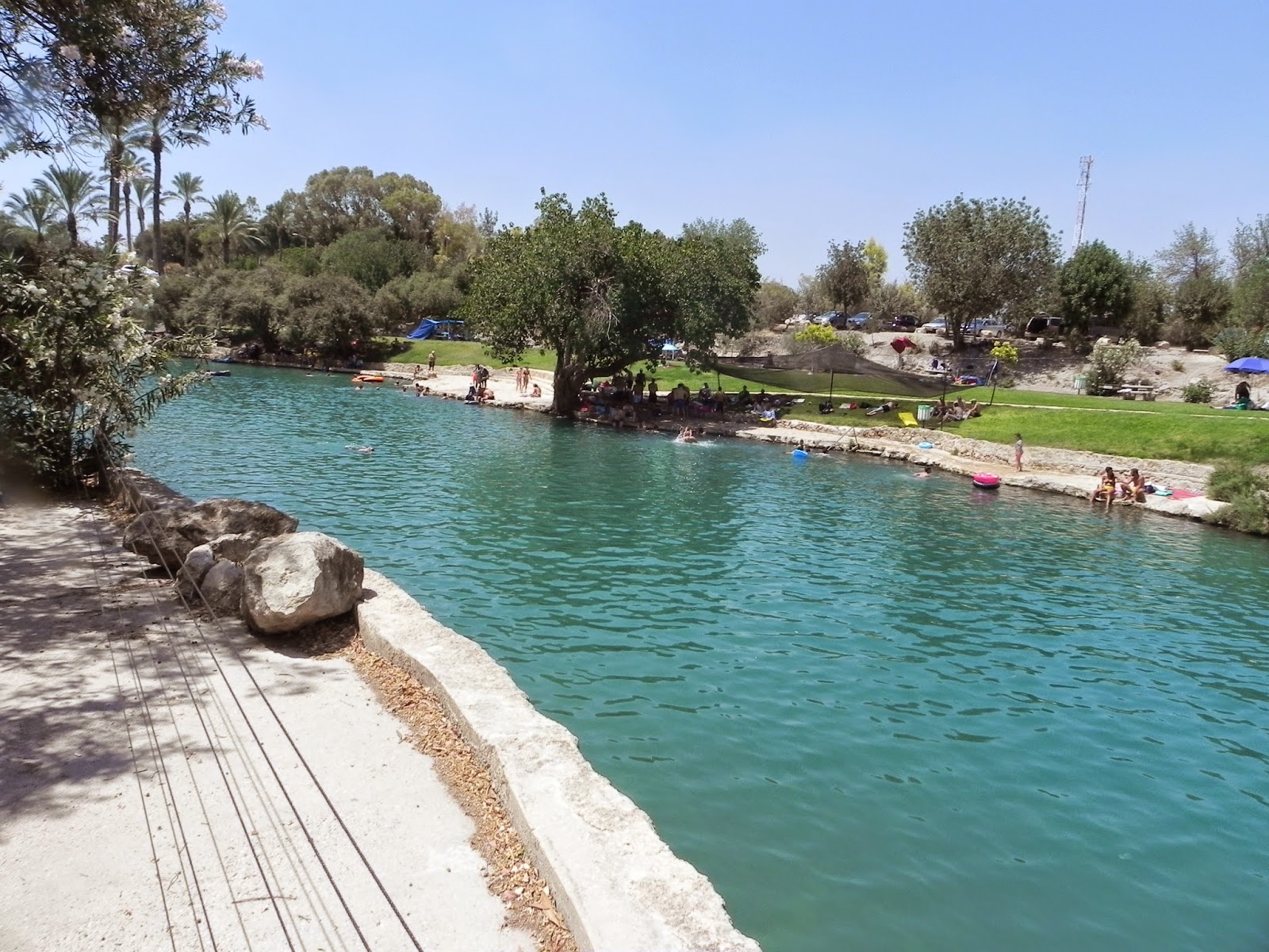 CAJE - Israel Study Tour 2014: The Sachne (Gan HaShlosha National Park ...