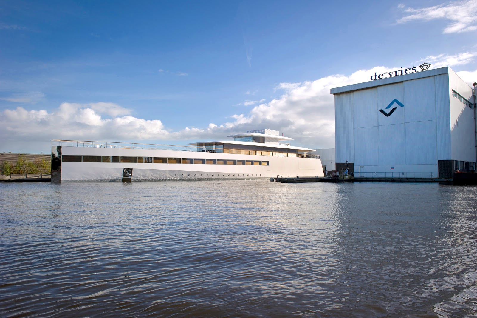 Megayacht Global: Steve Jobs Designed "Venus" Unveiled