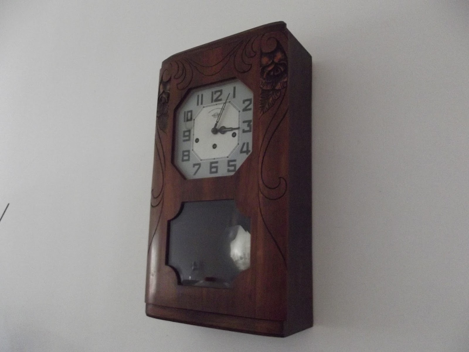 ancien carillon Westminster IROD sonne minuit demi quarts d' heures 12 ...