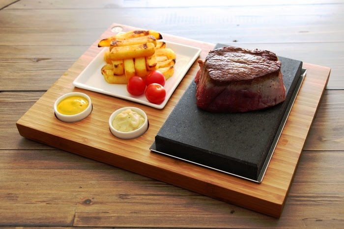 LAVA GRILL / PANGGANGAN BATU LAVA: BATU LAVA BAKARAN