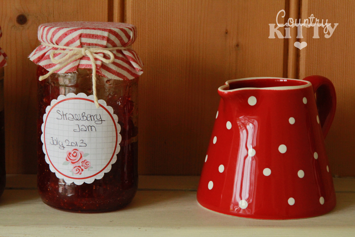 Jam labels (freebie!)