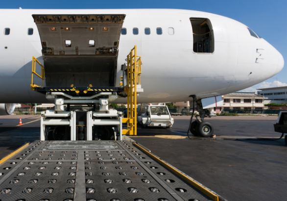 Boeing 777F Specs, Cargo Capacity, Payload, Price, and Orders ...
