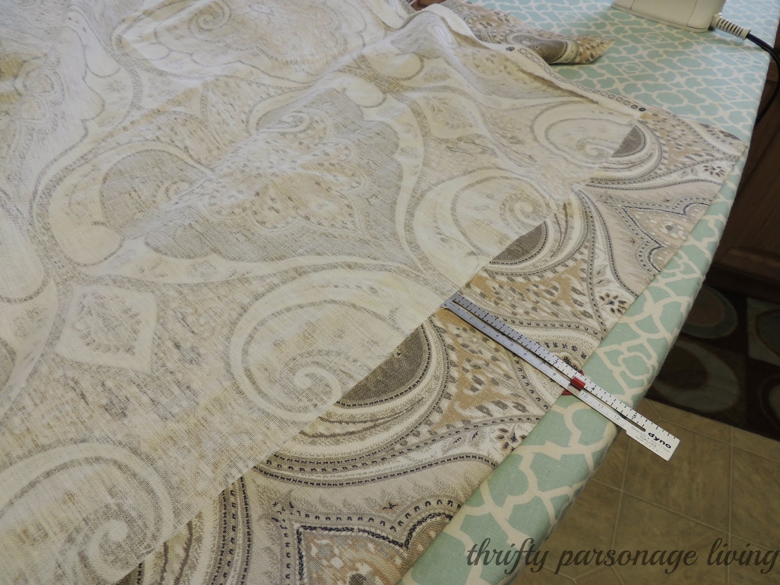 Thrifty Parsonage Living: HOW TO MAKE LINED CURTAINS {DIY}