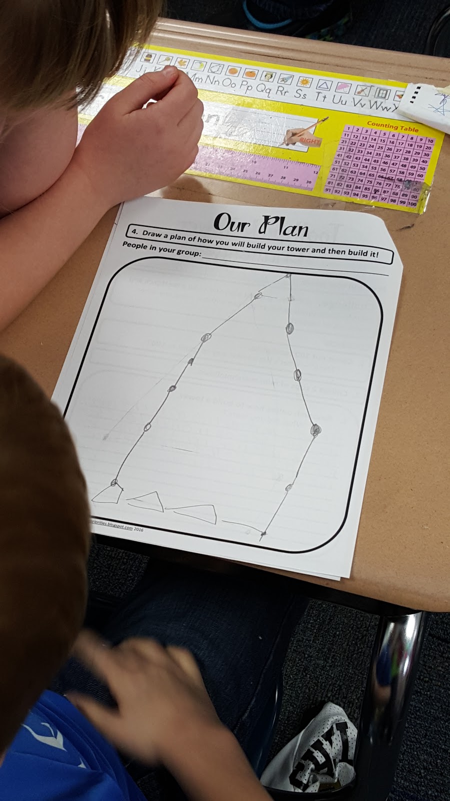 Toothpick Tower Challenge! Freebie Recording Sheets | Little Priorities