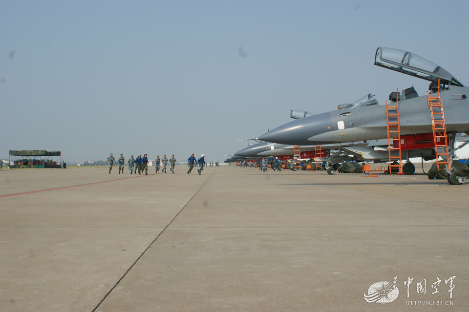 China Defense Blog: AUEODS NAVFLIR combined targeting pods makes its ...