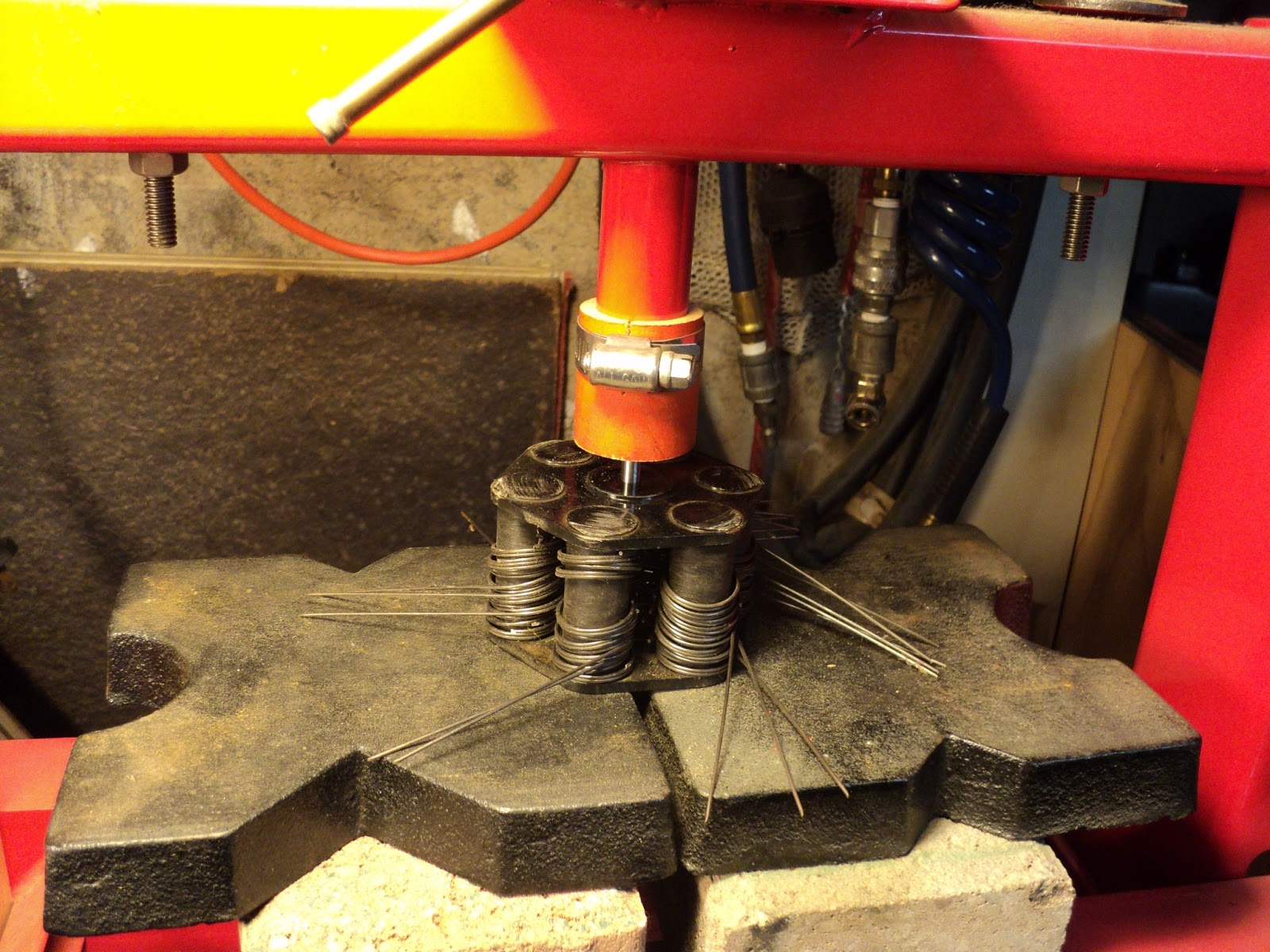 Rouge River Workshop: A Hydraulic Press Ram Adaptation