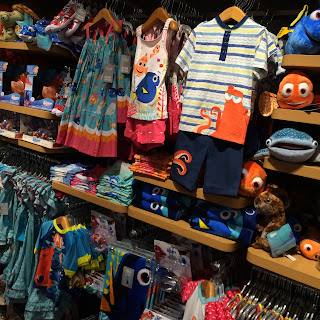Dan the Pixar Fan: Events: Disney Store Finding Dory Merch Release ...