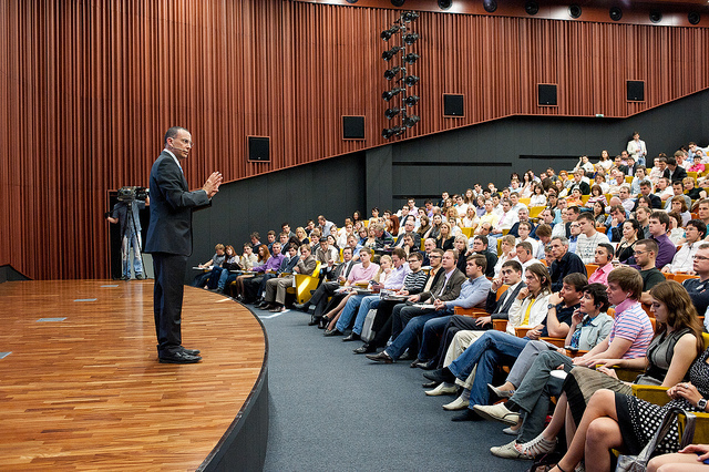 blog SKOLKOVO: Overview of the SKOLKOVO Open Lecture on Negotiations by ...