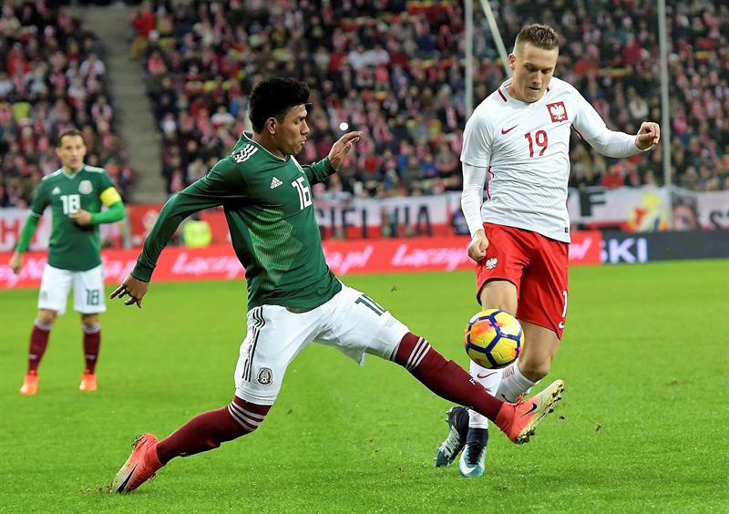 FUTBOL / El Tri les hizo la "barba" polaca con un gol "lampiño" de ...