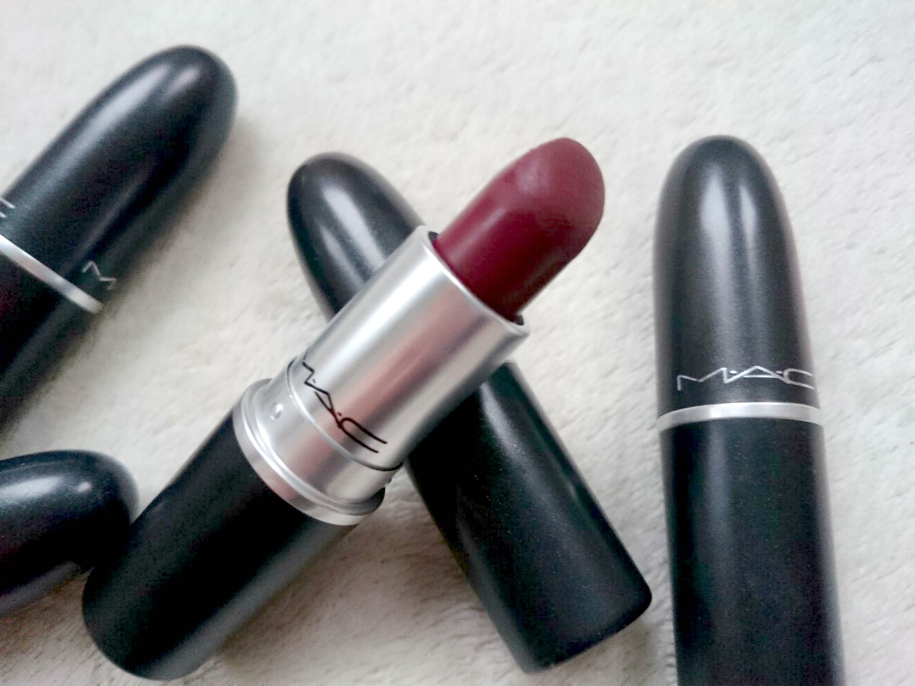 MAC Cosmetics Sin | Alice Anne