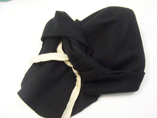 The Royal Road: Playing with the kidaris or tiara