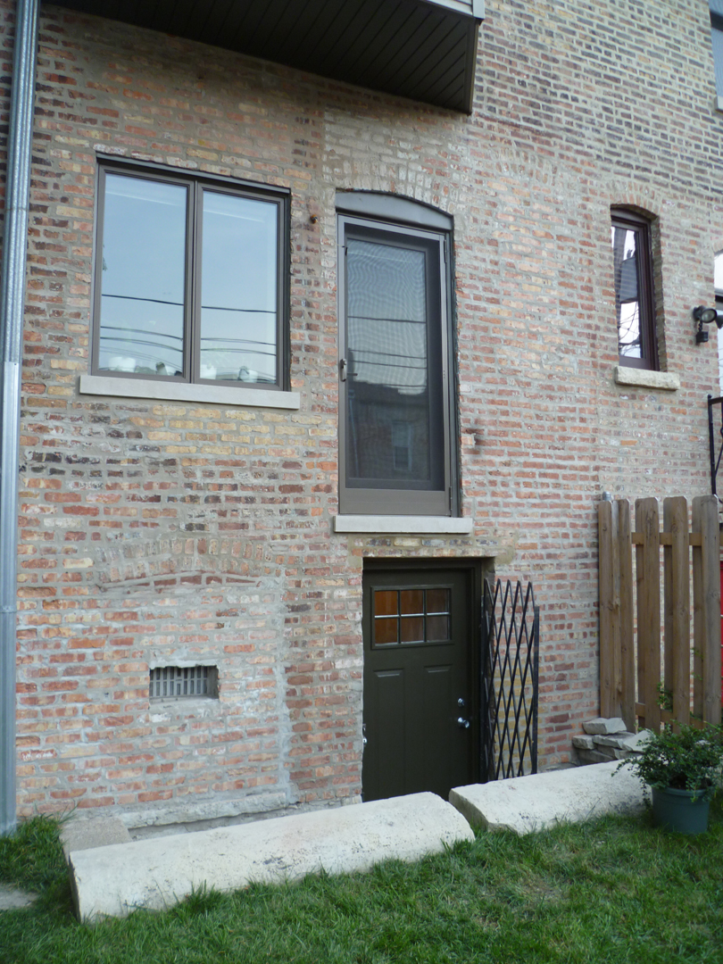 the 4408 files: a hidden lintel, doors, and drywall...