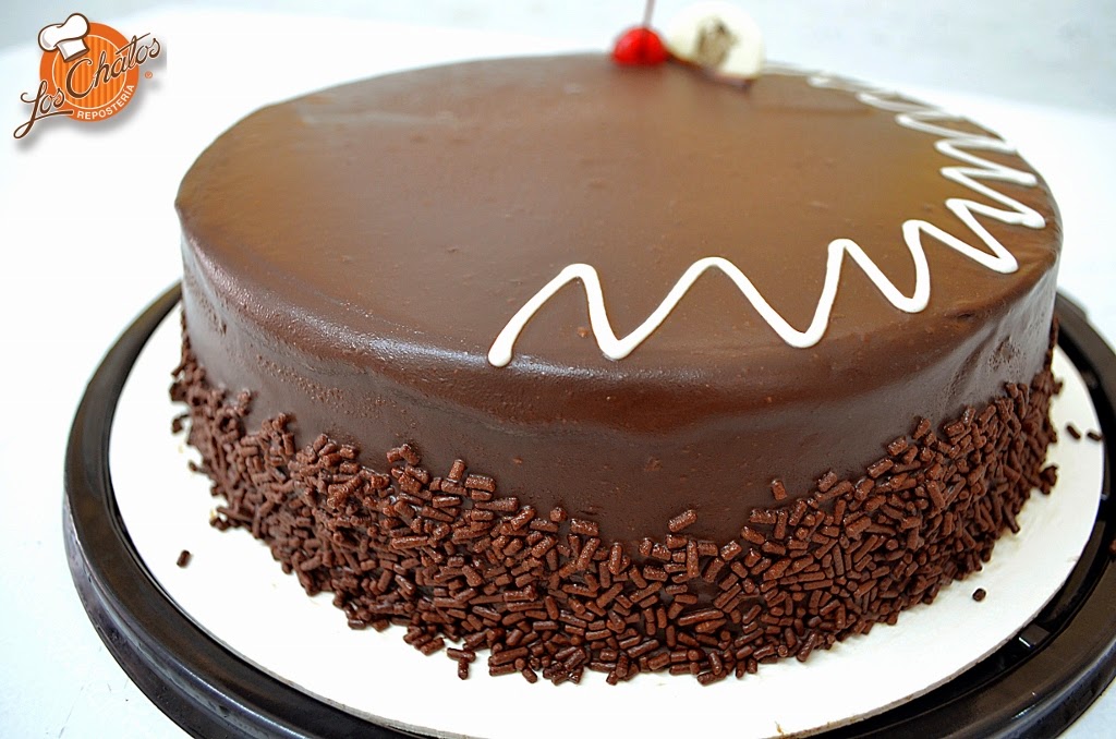 Los chatos: Pastel de chocolate.