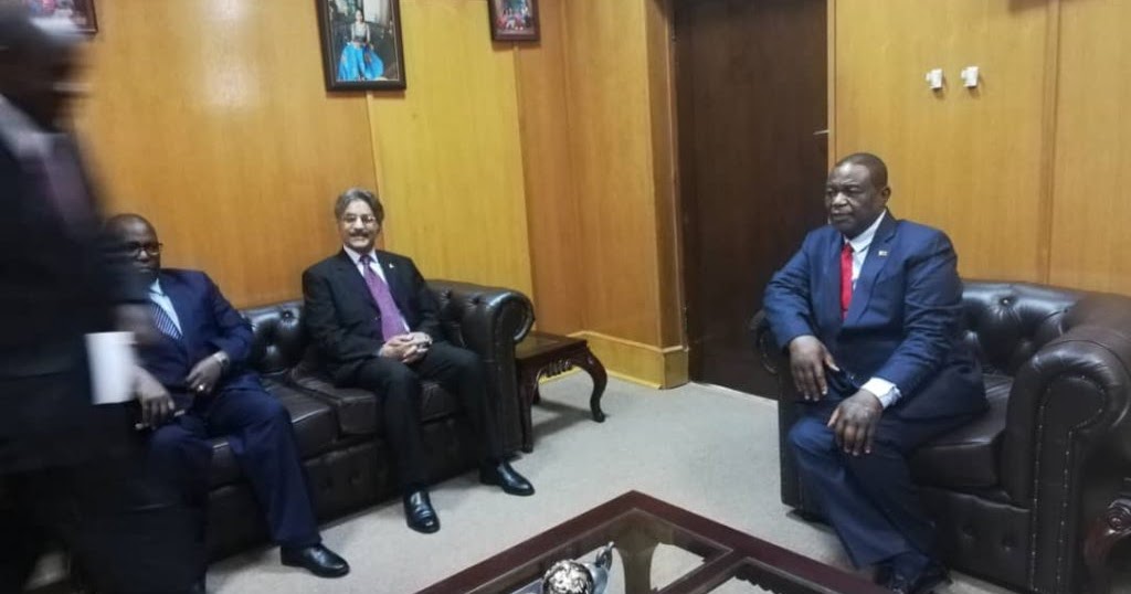 PICS : SWOLLEN NHUTA | Mafaro