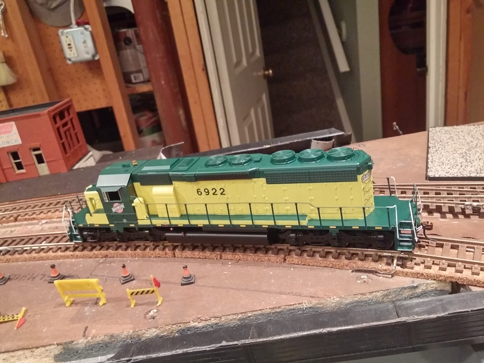 Basement Train Layout: Week 128