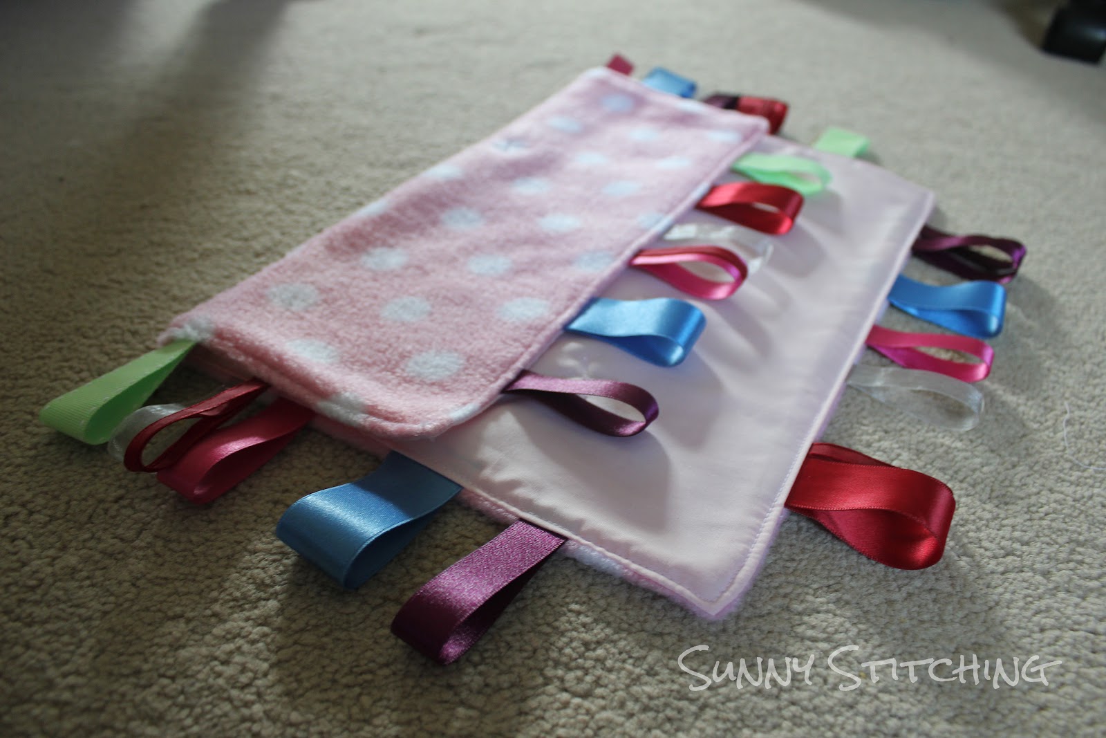 Sunny Stitching: Taggie Blanket