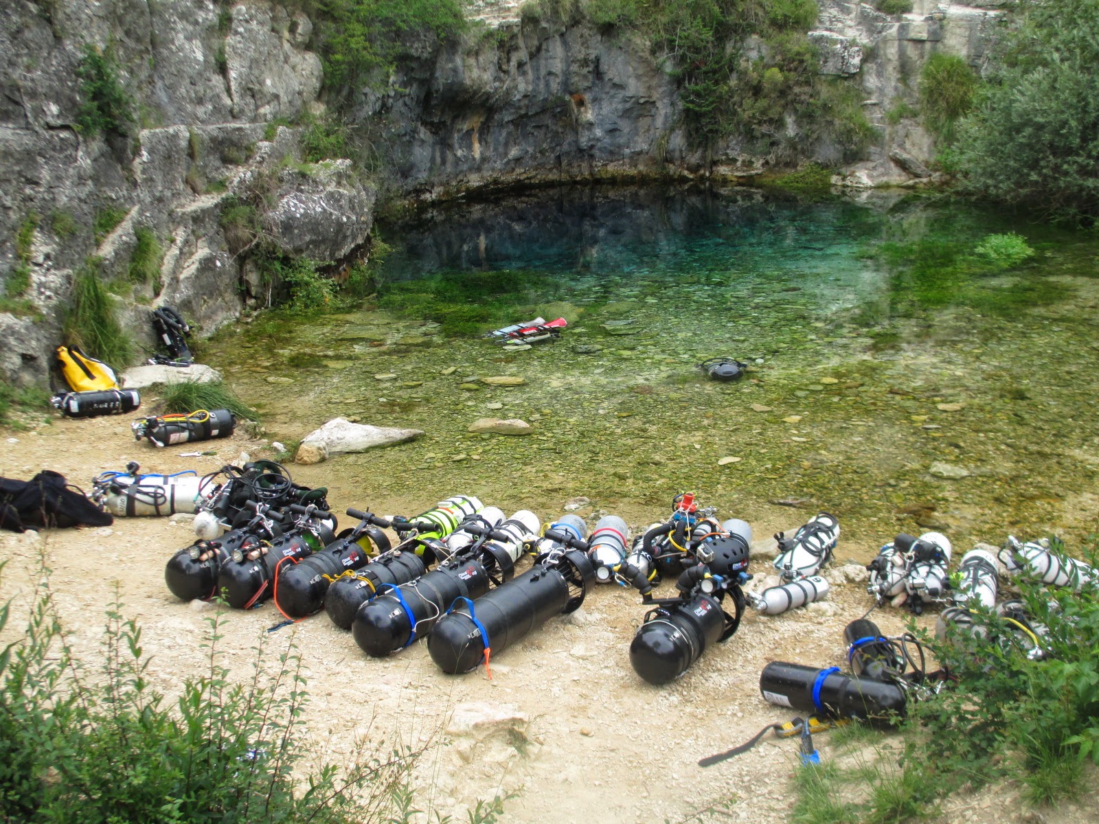 espeleobloc: Projecte DIVERTUG 2014. Pozo Azul. Covanera, Burgos